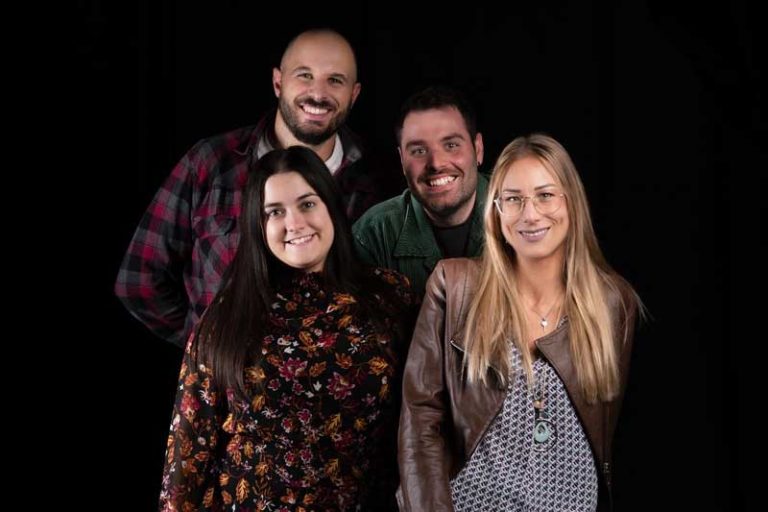 Cun cuatri zovins in cerce des maraveis di chenti – La Patrie dal Friûl